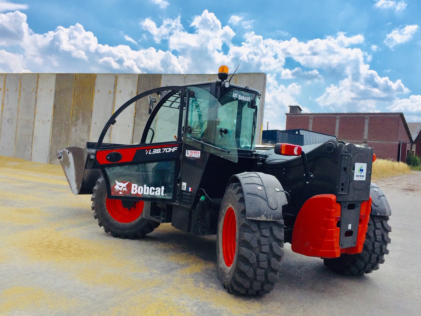 More versatility and productivity: New sizes of Alliance 585 launched ...